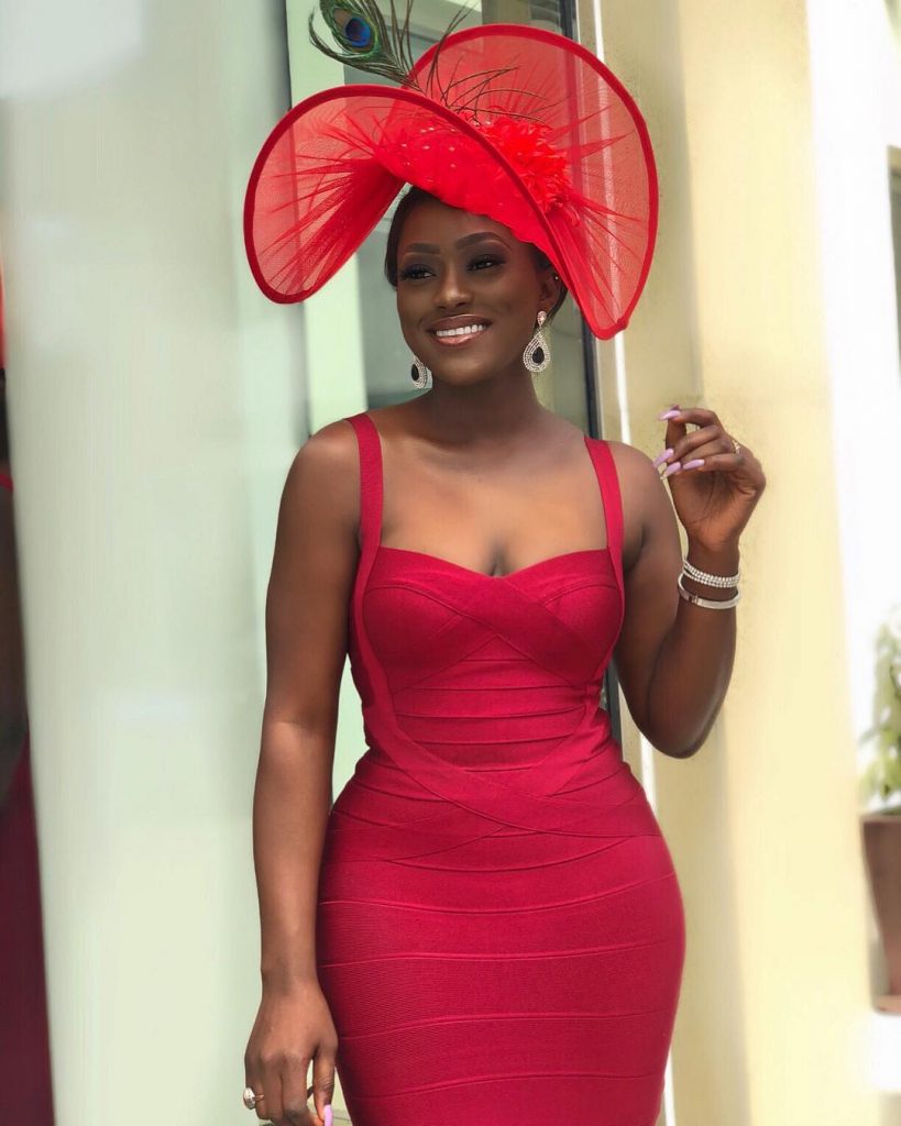 Wedding Guest Fascinator Styles 2019 |FabWoman