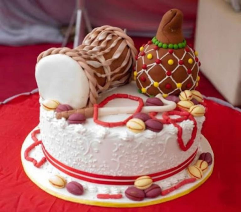 Latest Traditional Wedding Cake Ideas | FabWoman